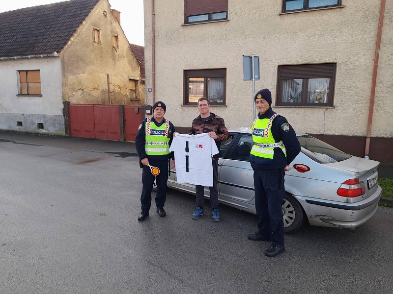 U Prelogu provedena preventivna akcija 'Za Božić nagrađujemo ... U Prelogu provedena preventivna akcija 'Za Božić nagrađujemo ...